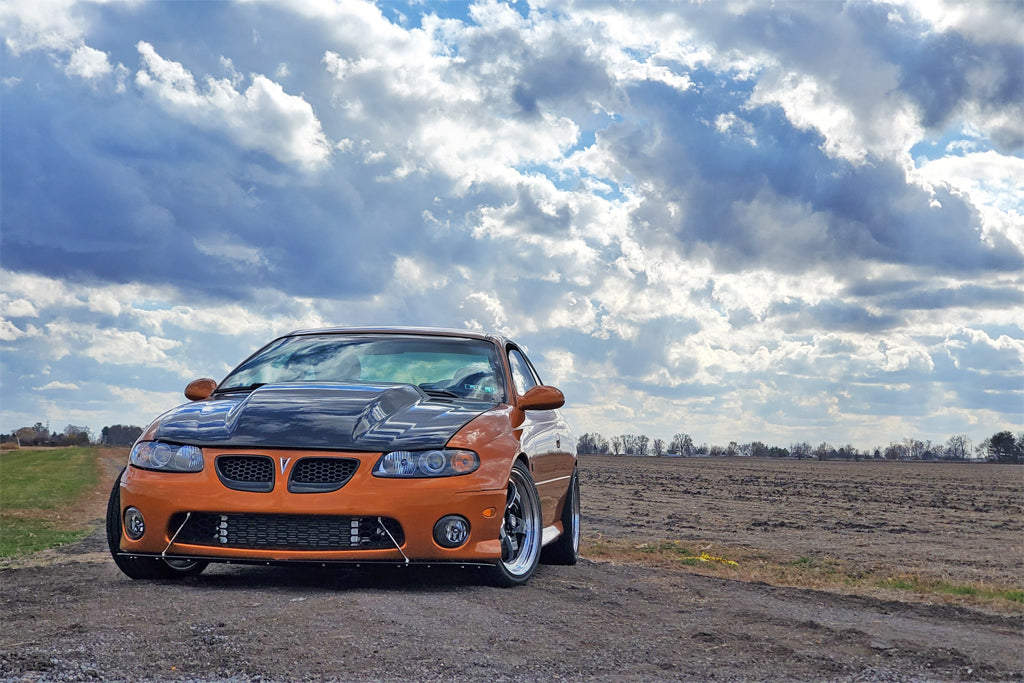 Built and Boosted 2006 Pontiac GTO – Maverick Man Carbon